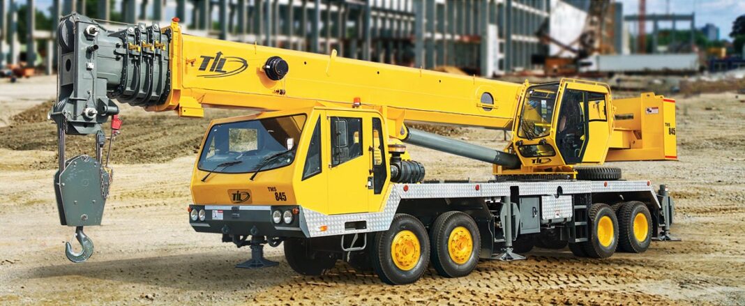 Different types of heavy hauling infrastructure equipments