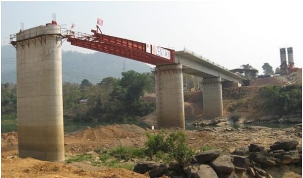Different types of methods for bridge construction