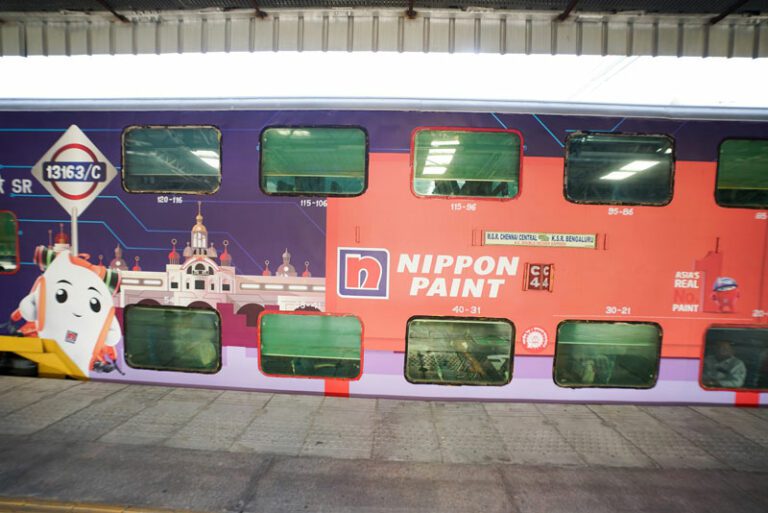 Nippon Paint beautifies SBC Double Decker Express with landmarks of ...