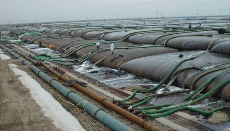 Geotube® Dewatering Technology in Lakes and Ponds