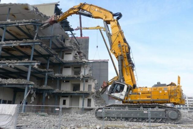 Guide to Smart & Efficient Waste Management After Remodeling