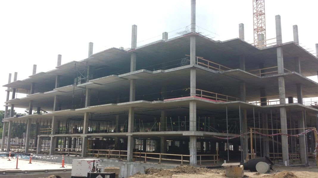 Different components and types of Building Superstructures