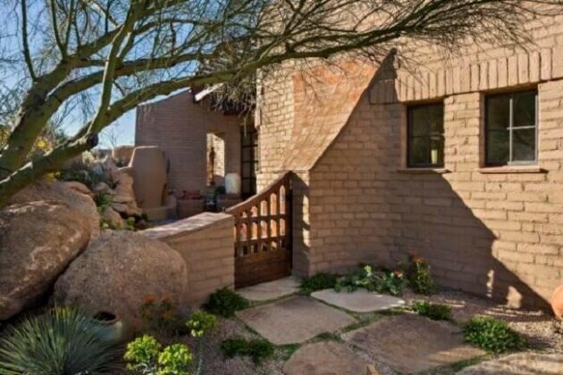 What is Adobe House? Learn All About the Subject +22 Photos