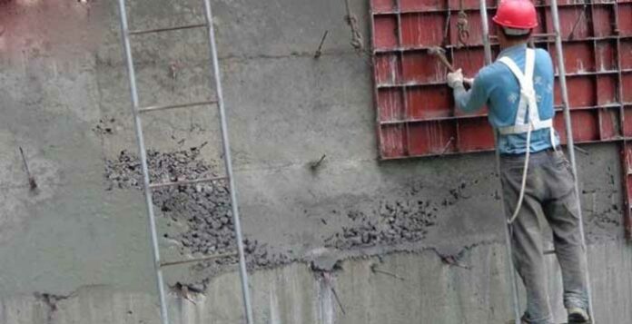 Honeycomb in concrete - causes, types & repair methods