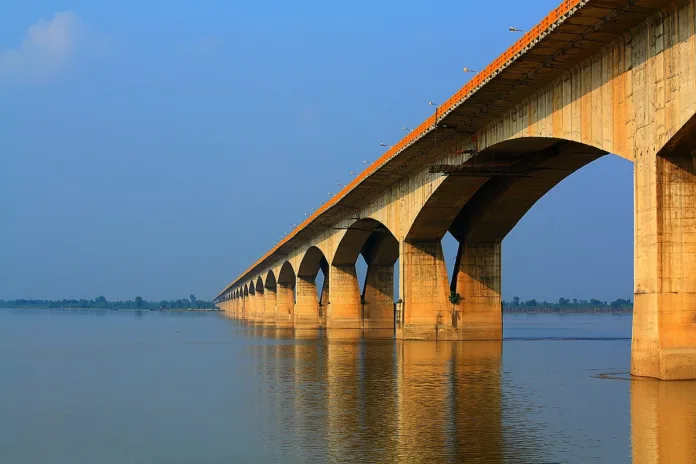 Beam bridge - what is it? Its advantages, types & construction method
