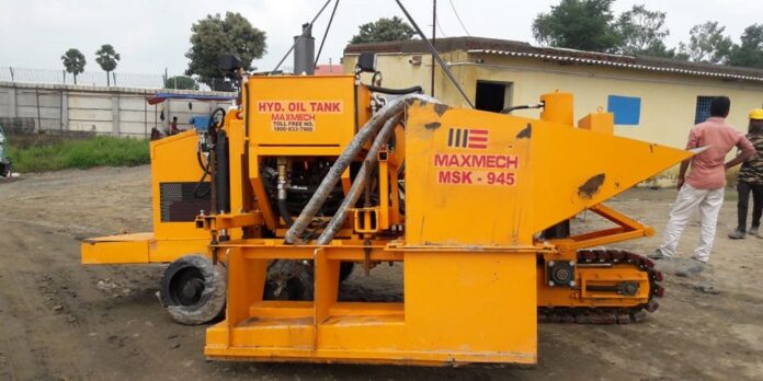What are Curb and Gutter Machines? Their Types and Applications