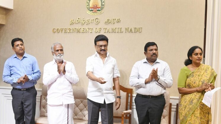 Tamil Nadu CM inaugurated the apartment complex in Karur