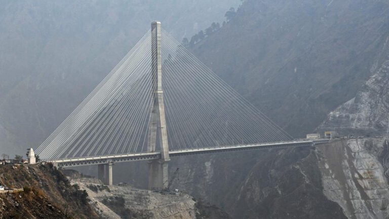 Anji Khad Bridge’s Design and Construction