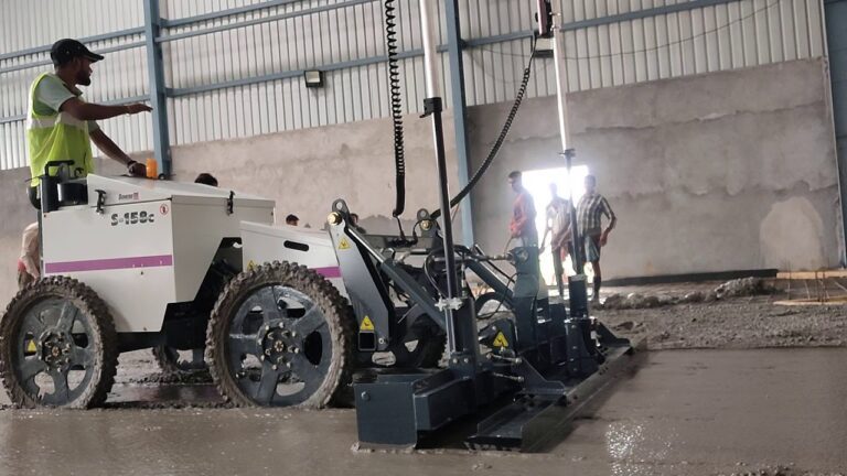 S-158C Laser Screed for Fast Floor Leveling
